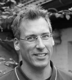 Dr. Kristian Sander - IAVC - International Academy of Veterinary ...